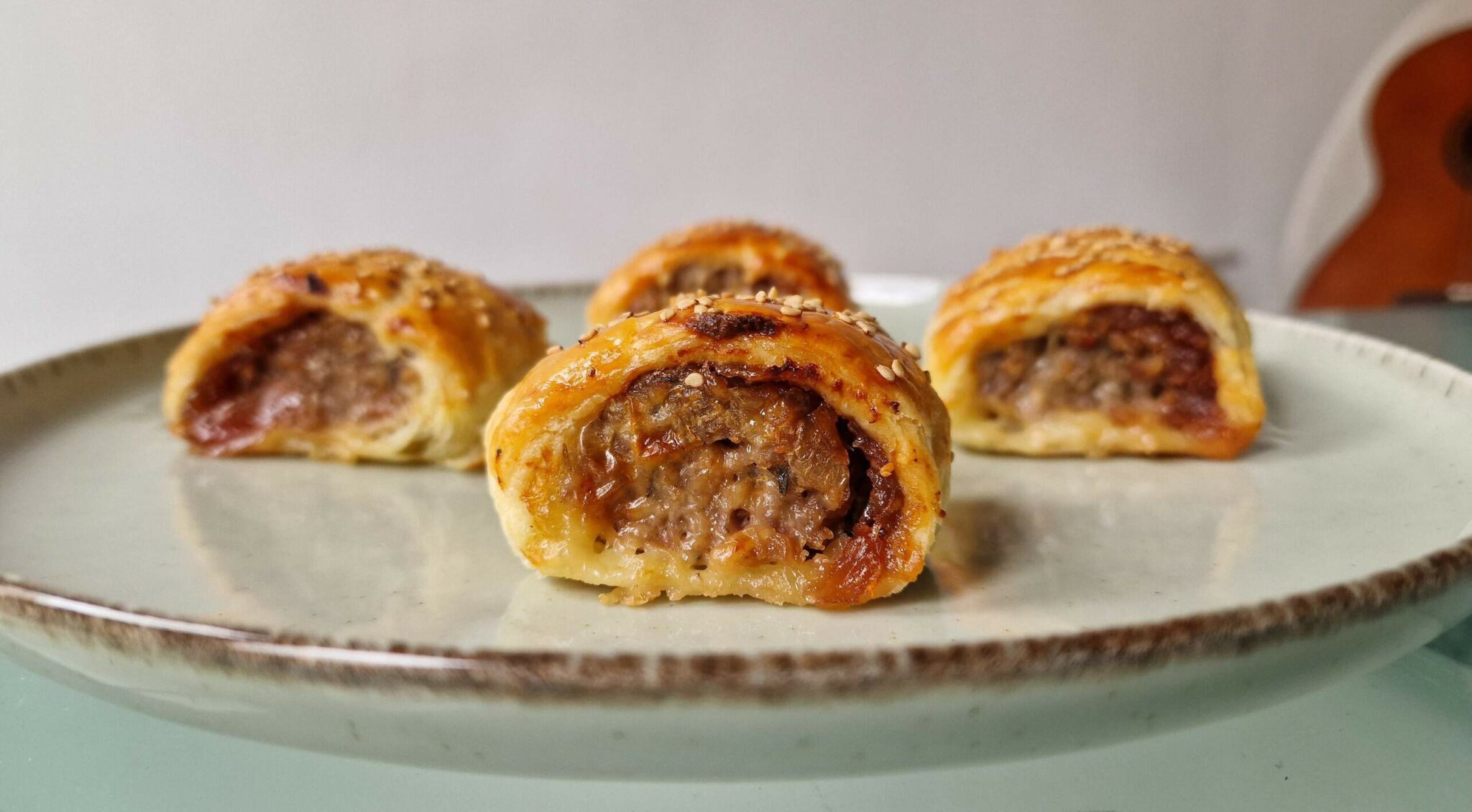 Best sausage rolls in Valencia: roll play | Valencia Life
